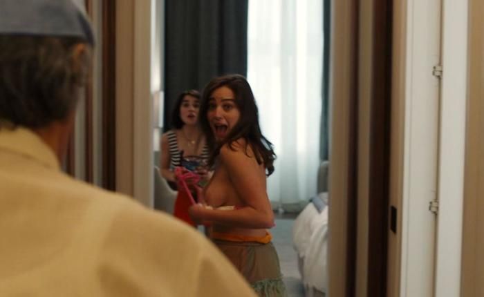 Simona Tabasco And Beatrice Grannò Strip Down For Skims