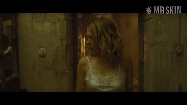 Sexiest Spectre Scenes Top Pics And Clips Mr Skin